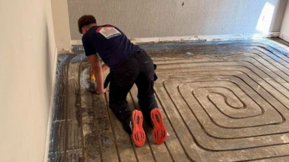 Retrofit Underfloor Heating: The Complete UK Guide [2025] – Channel ...